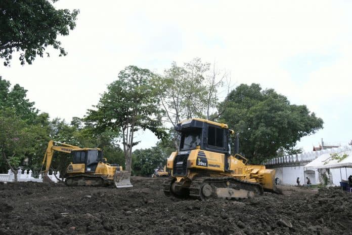 Bangkok Budgets 69M to Renew Pom Mahakan – Southeast Asian Archaeology